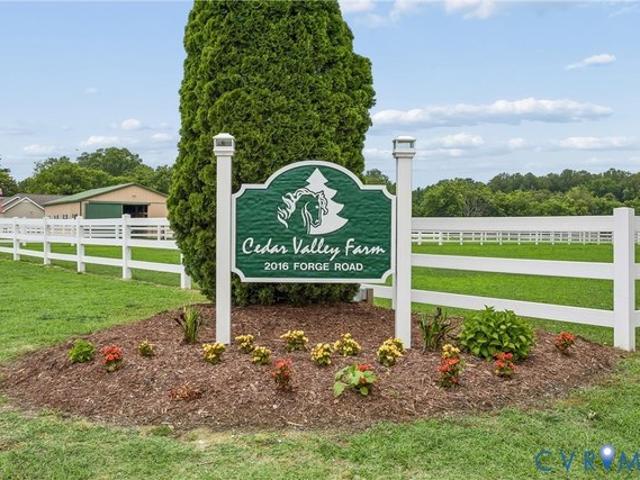 2016 Forge Rd, Toano, VA 23168