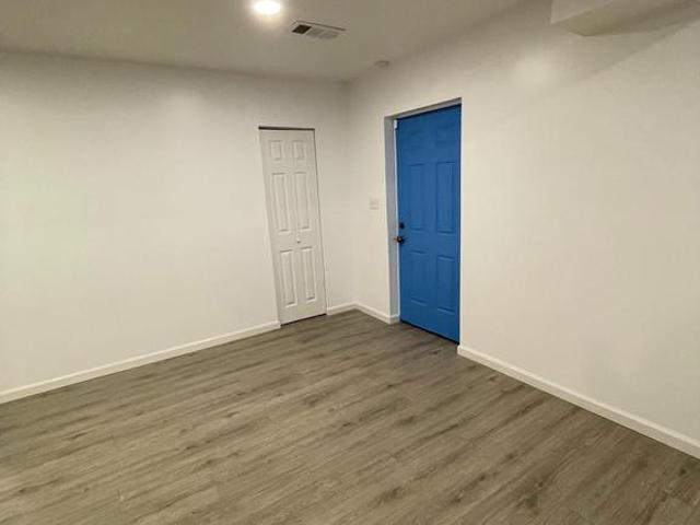 2016 Gatewood Place