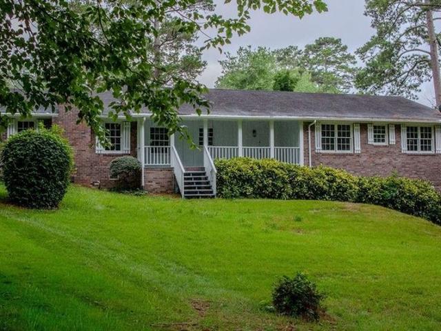 2016 Gibralter Way, Conyers, GA 30012