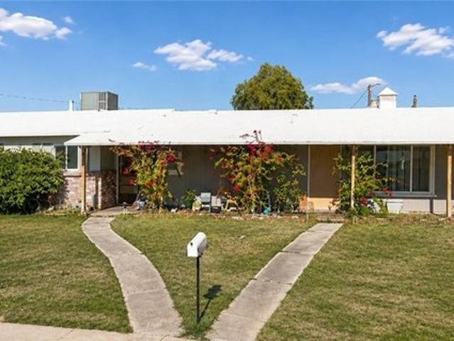 2016 Peru St, Needles, CA 92363
