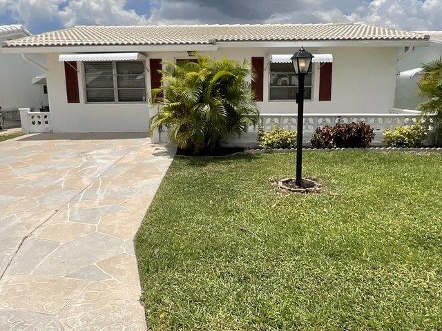 2016 SW 16th Ave, Boynton Beach, FL 33426