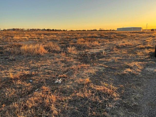 2016 W Amarillo Blvd, Amarillo, TX 79107