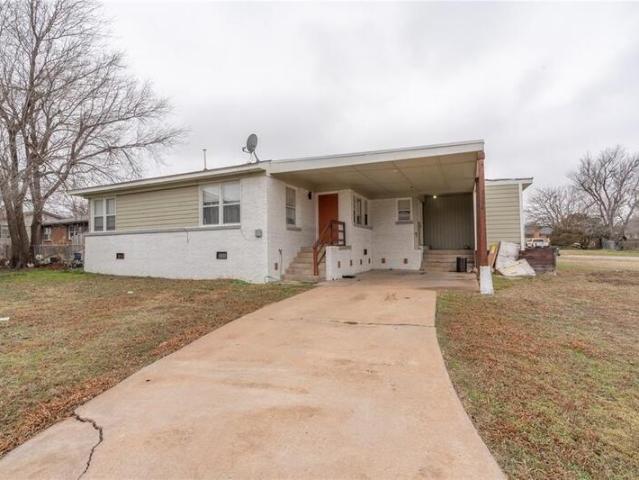 2017 NW 27th Street, Lawton, OK 73505