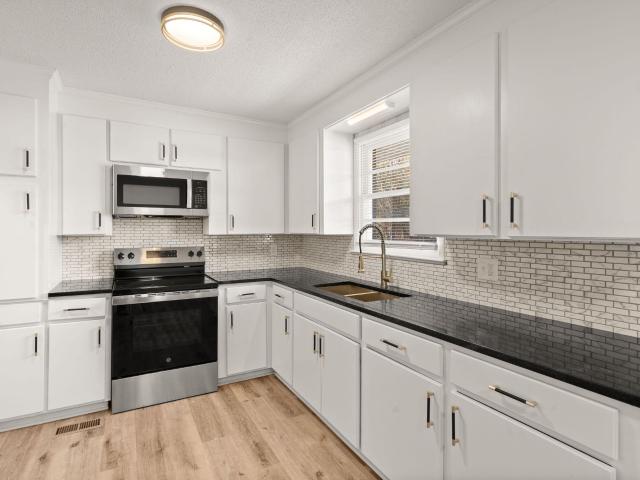 2017 New Wilkinson Avenue