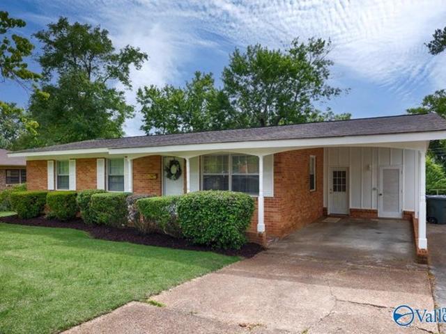 2017 Chambers Dr NE, Huntsville, AL 35811