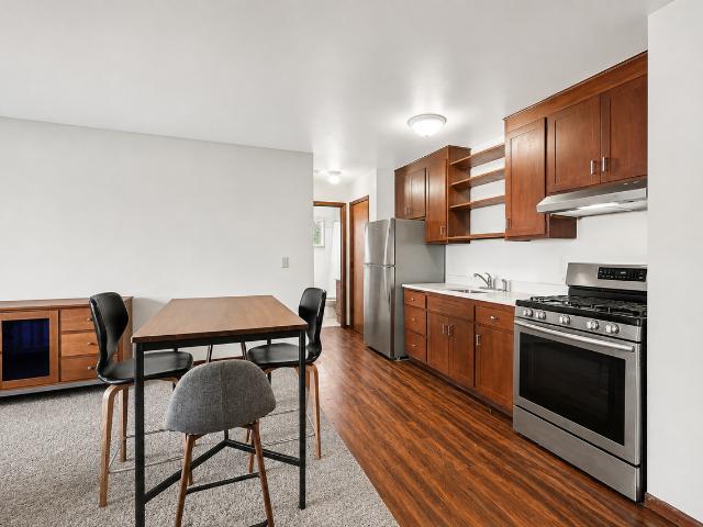 2017 Commerce Blvd 1 Bedroom Apartment for Rent at 2017 Commerce Blvd, Mound, MN 55364