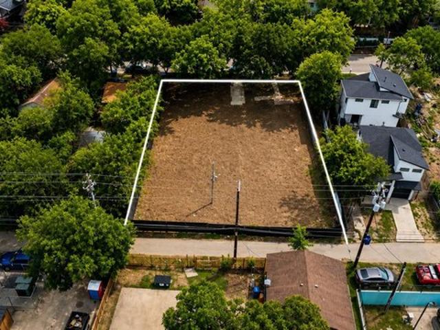 2017 E 8th St, Austin, TX 78702