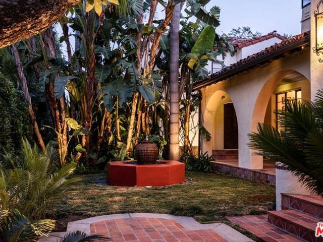 2017 El Cerrito Pl, Los Angeles, CA 90068