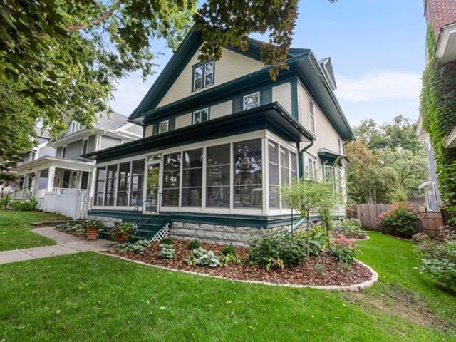 2017 Girard Ave S, Minneapolis, MN 55405