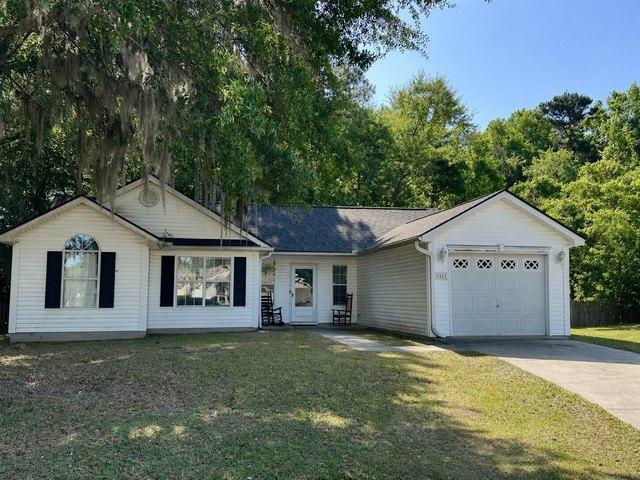 2017 Limpet Ln, Ladson, SC 29456