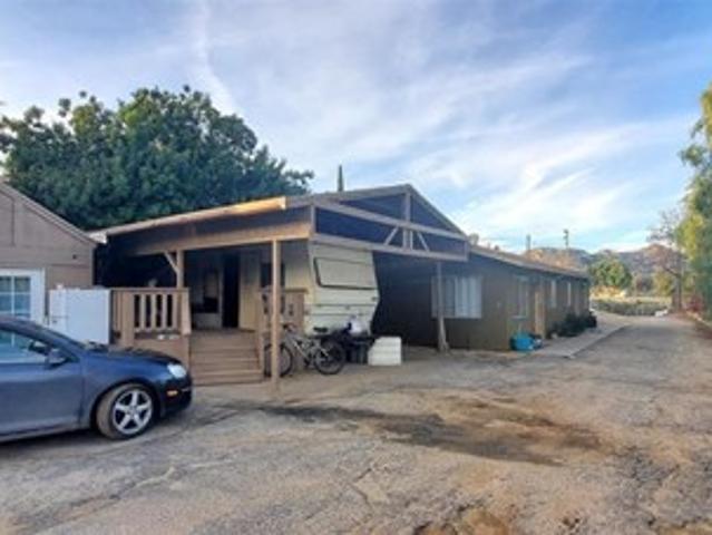 2017 Rainbow Valley Boulevard 1 Bedroom, 1 Bathroom
