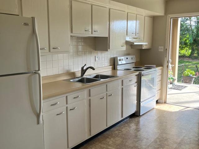 2017 Saint Michael apt. 4