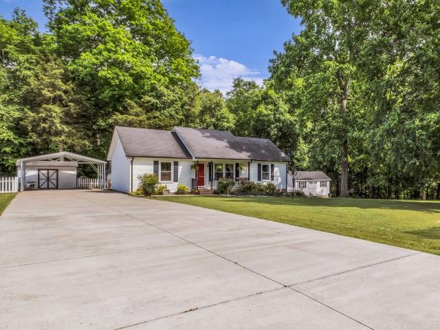 2017 Shawnee Ln