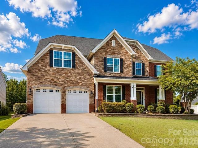 2017 Topaz Plz, Davidson, NC 28036