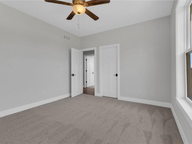 2017 Vilas St, Leavenworth, KS 66048 | MLS #2541
