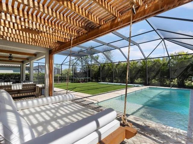 2017 Woodleaf Hammock Ct, Bradenton, FL 34211