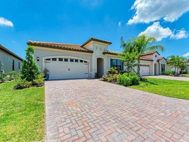 2017 6th St E, Palmetto, FL 34221