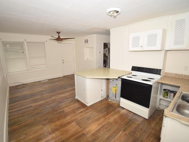 20180 Sherwood Road