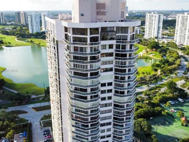 20185 E Country Club Dr #502, Aventura, FL 33180