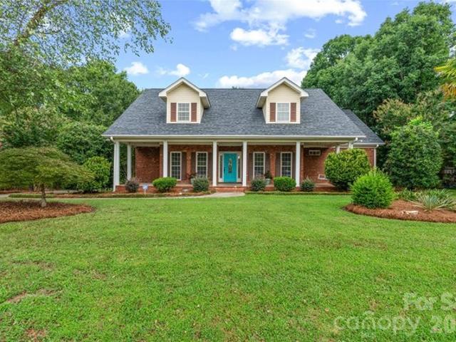 2018 Olde Oxford Ct, Rock Hill, SC 29732