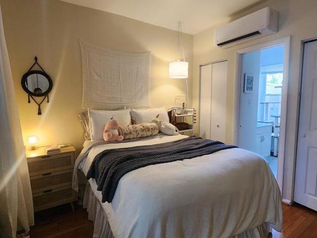 2018 Bainbridge Street # 2F