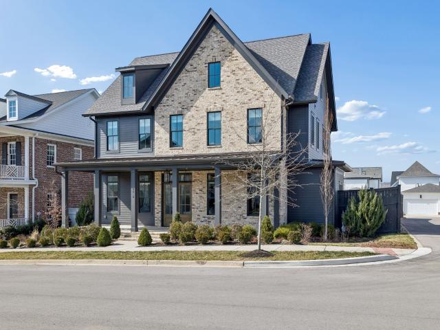 2018 Clifton St