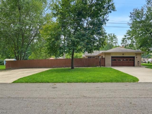 2018 Roberts Lane NE