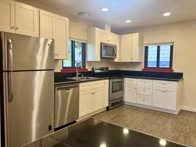 2018 S 104th St