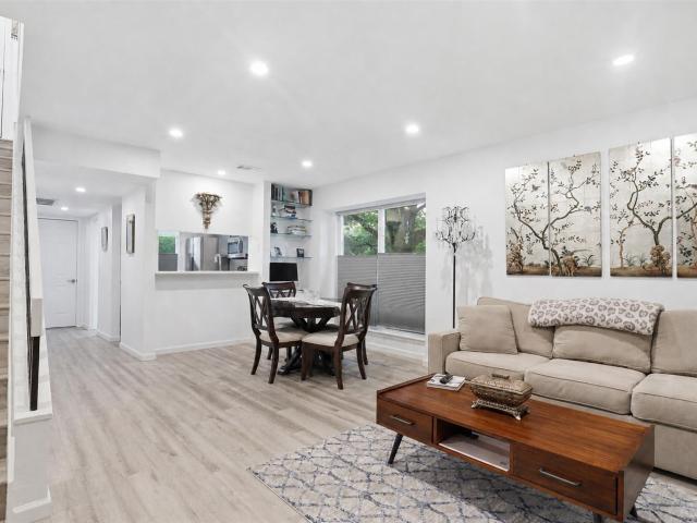 2018 W Rundberg Ln # 7A
