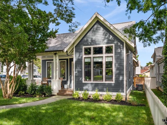 2018 10th Ave S