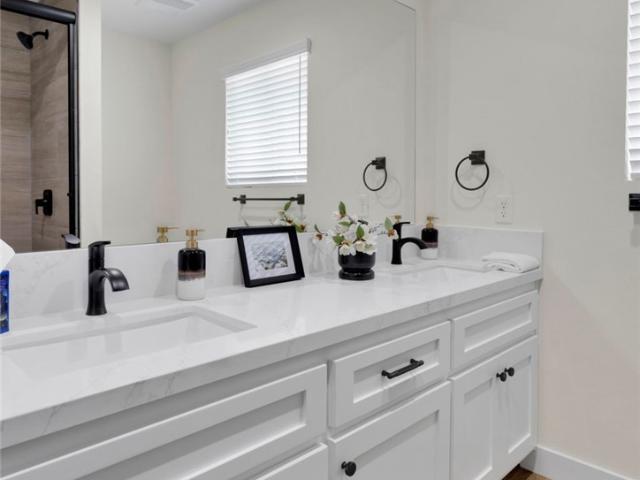 20190 Osseo Rd, Apple Valley, CA 92308 | MLS #TR26021