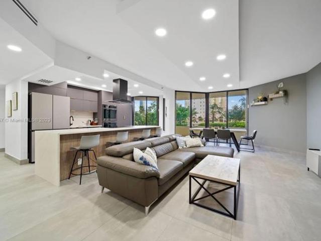 20191 Country Club Dr E #409, Aventura, FL 33180