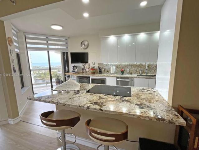 20191 Country Club Dr E #1903, Aventura, FL 33180