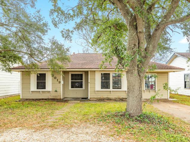 2019 N Avenue H, Freeport, TX 77541 | MLS #13045
