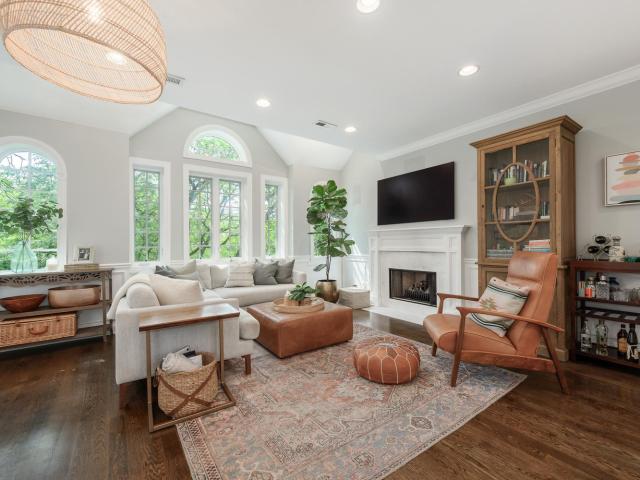 2019 N Racine Avenue # 3