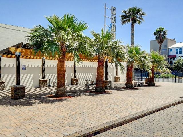 2019 Fremont Studio Apartment for Rent at 2019 Fremont St, Las Vegas, NV 89101 Downtown Las Vegas