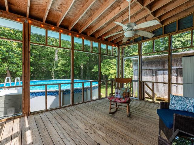 2019 Hidden Cove Rd