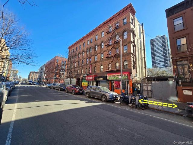 2019 Lexington Avenue