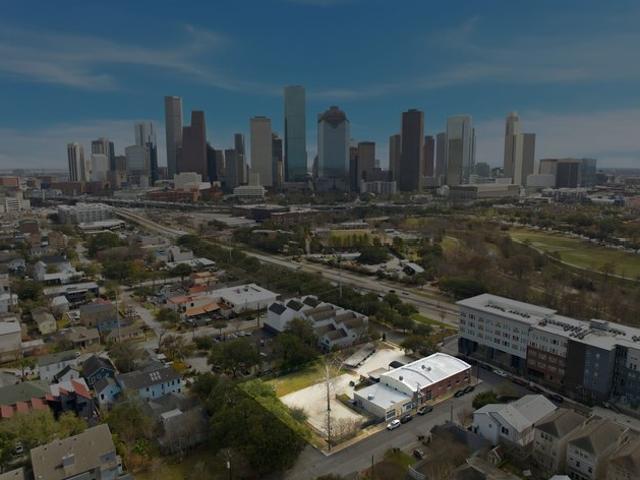 2019 State St, Houston, TX 77007