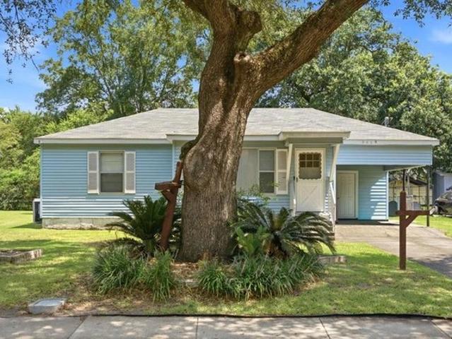 2019 Tulip St, Lake Charles, LA 70601