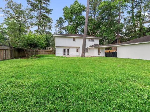 2019 Thousand Pines Dr, Kingwood, TX 77339
