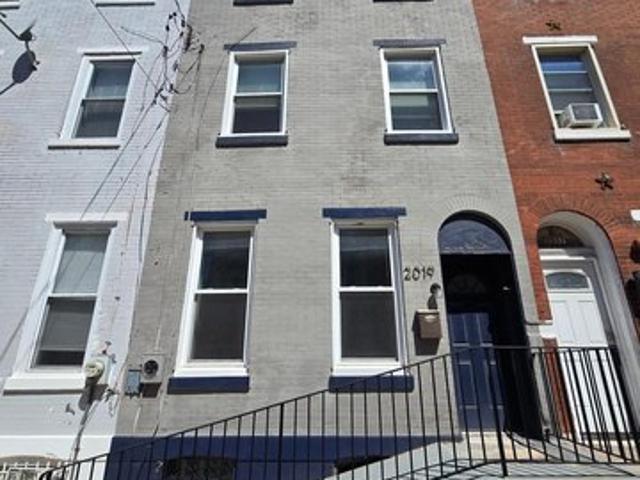 2019 W Oxford St, Philadelphia, PA 19121