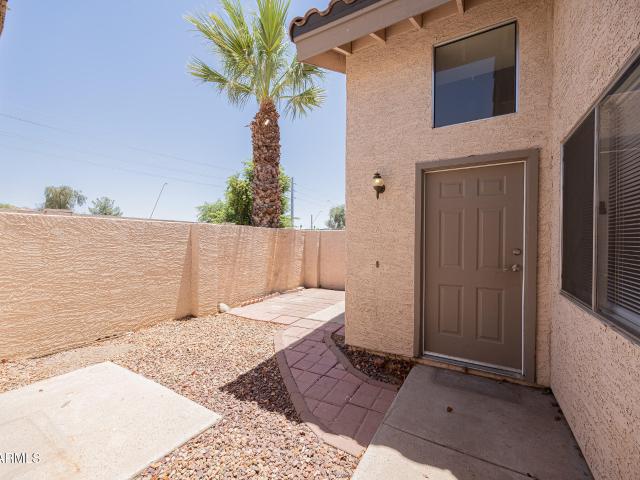 2019 w lemon tree place # 1110