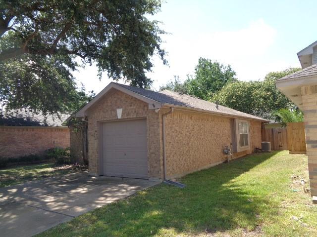 20107 Beechview Ln