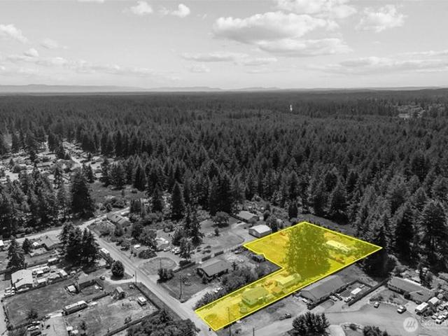 20106 2nd Ave E, Spanaway, WA 98387