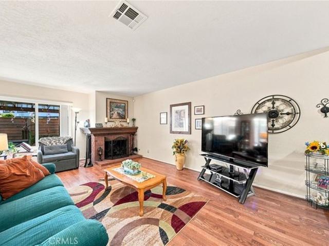 20109 Brenda Ct, Lakewood, CA 90715