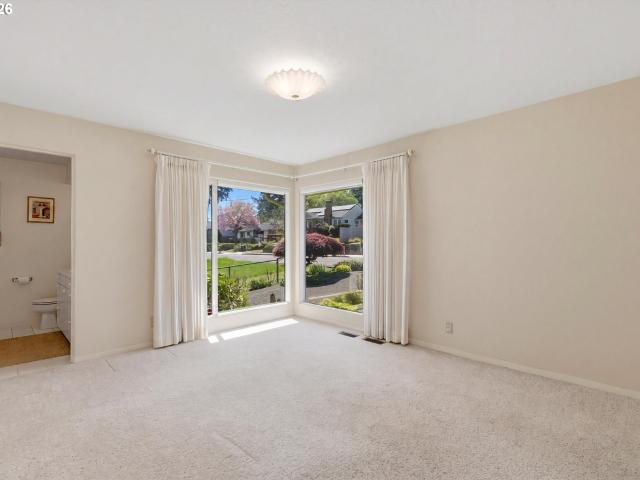 2010 NE Adams St, Camas, WA 98607 | MLS #653710