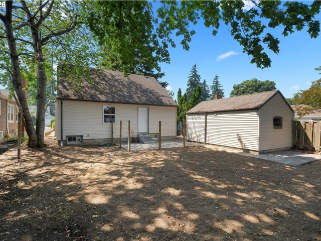 2010 NE 78TH AVE