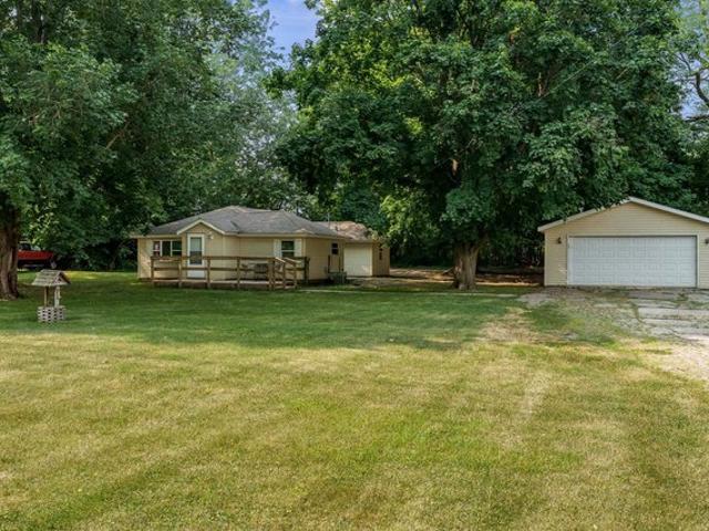 2010 New Milford School Rd, Rockford, IL 61109