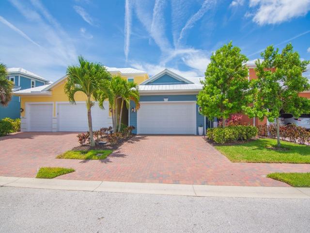 2010 Bridgepointe Cir, Unit 102, Vero Beach, FL 32967 | MLS #289135 | Compass